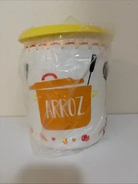 Tupperware | Kitchen | New Tupperware One Touch Canister With Arroz ...